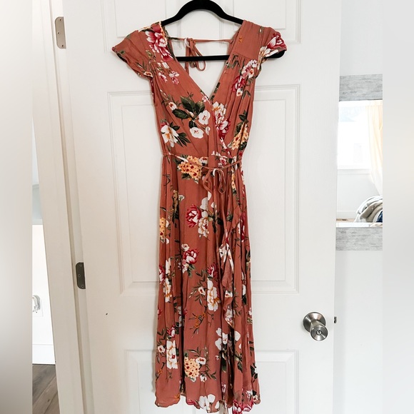 Band of Gypsies | Dresses | Floral Midi Opentie Back Sundress | Poshmark